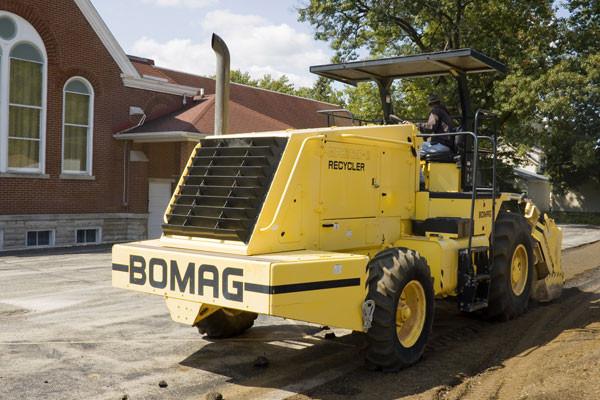 BOMAG MPH362-2, MPH364-2 SOIL STABILIZER & ASPHALT RECYCLER SERVICE RE ...