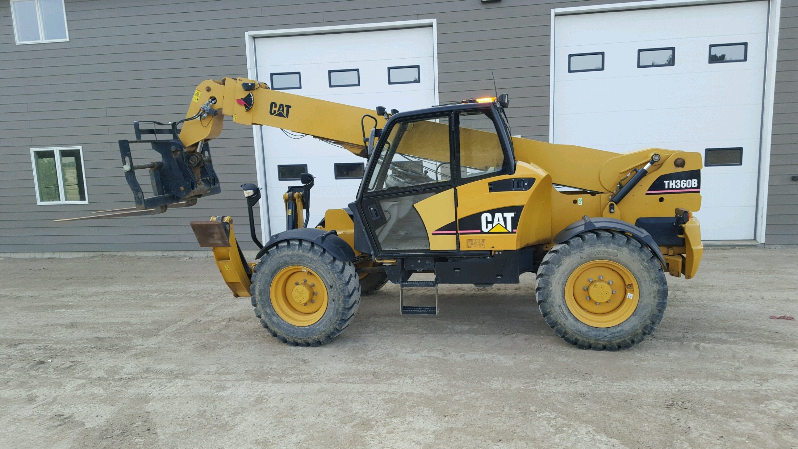 Caterpillar TH360B Telehandler Service Repair Manual Download S/NO - C ...