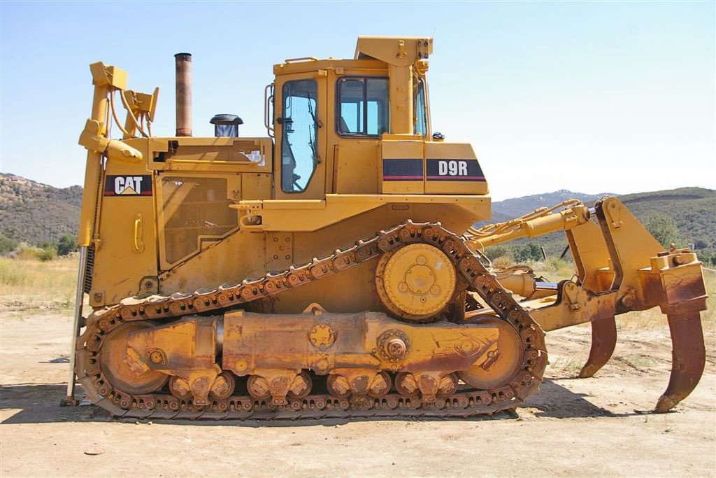 CATERPILLAR D9R ENGINE NO 99C05050 CRAWLER TRACTOR WORKSHOP PARTS CATA ...